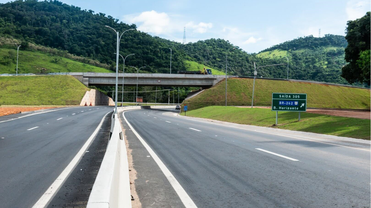 Eco101 entrega viaduto da interseção das BRs 101 e 262 - EcoRodovias